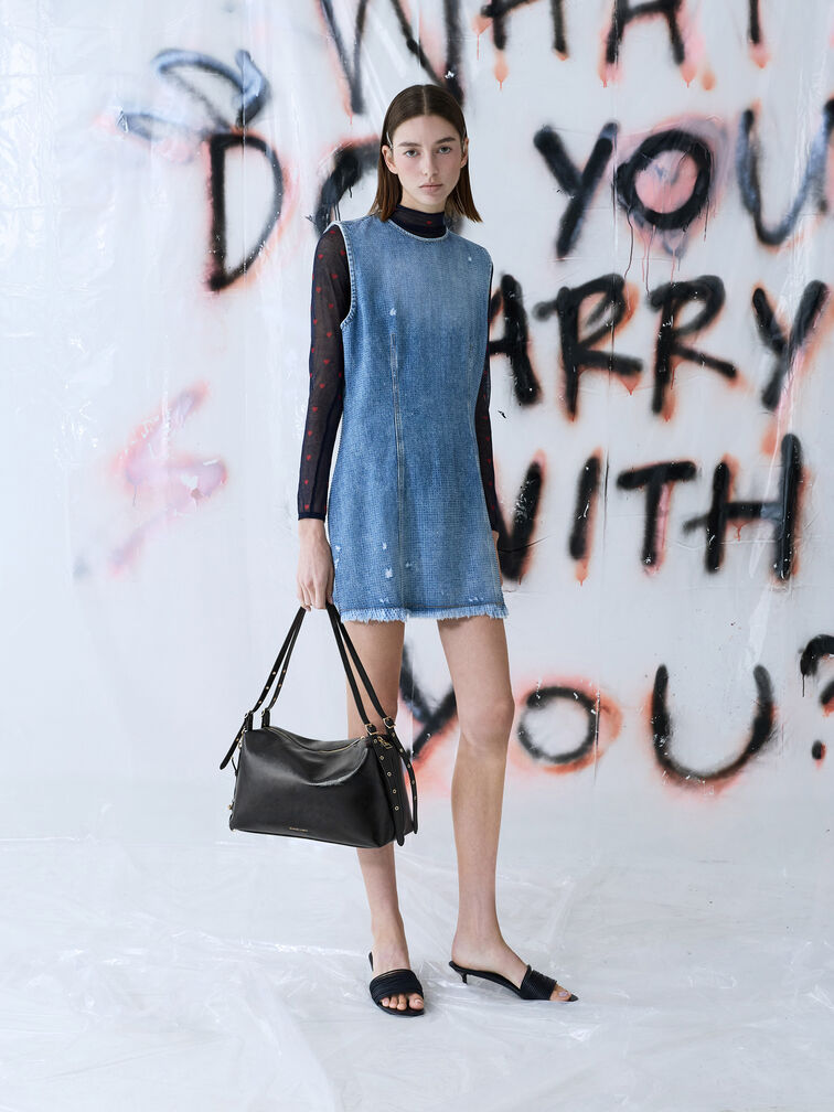 Black Rey Slouchy Shoulder Bag - Black - CHARLES & KEITH AE