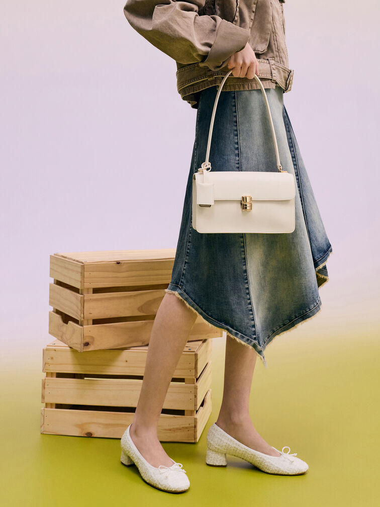 Cream Acelynn Rope-Chain Shoulder Bag - Cream - CHARLES & KEITH AE